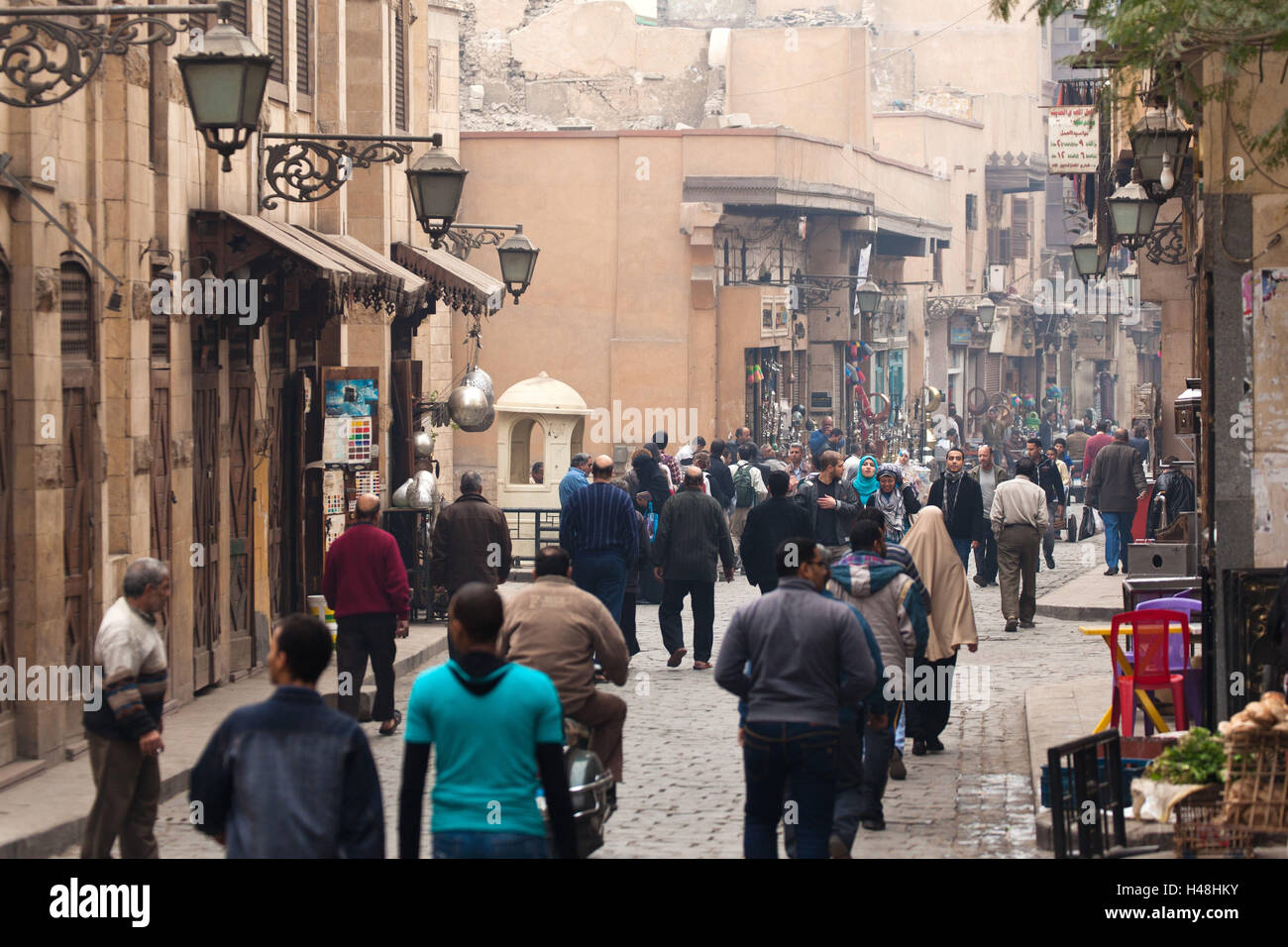 Egypt, Cairo, Islamic old town, street scene Stock Photo - Alamy