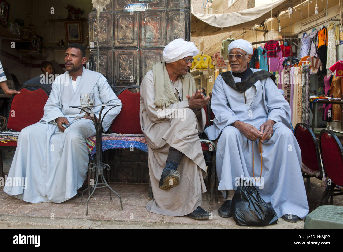 Egypt, Luxor, teahouse in the Souk Stock Photo - Alamy