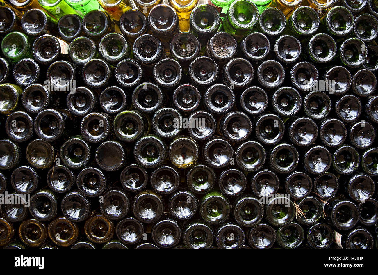 Flasks, stacked, flask heads, many, wine, alcohol, drink, blank ...