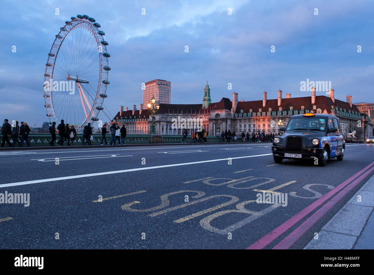 Westminster bridge bus hi-res stock photography and images - Alamy