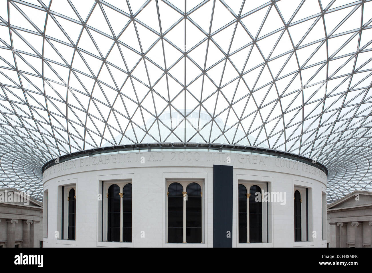 British museum building model hi-res stock photography and images - Alamy