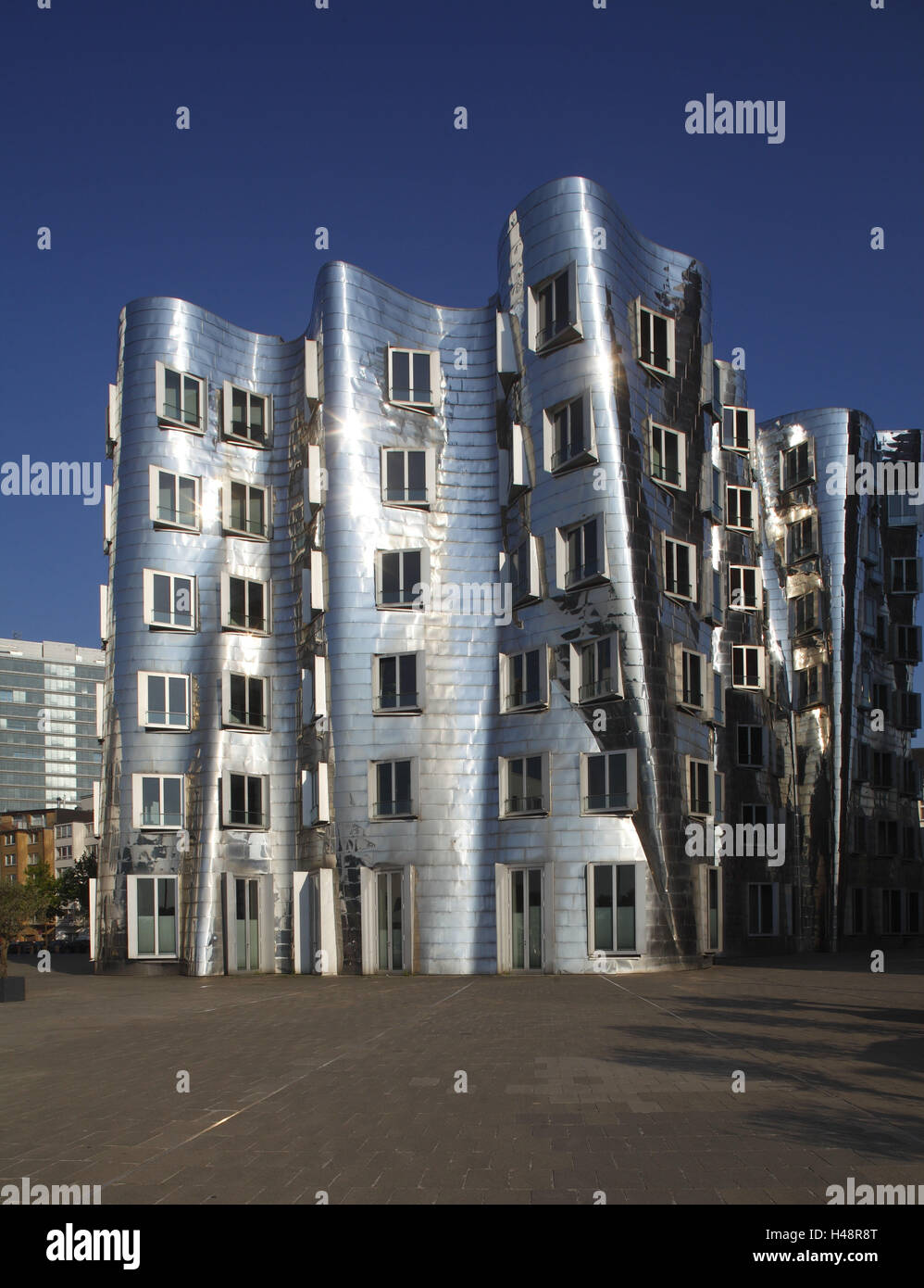 Media Harbour Gehry Setting High Resolution Stock Photography and ...