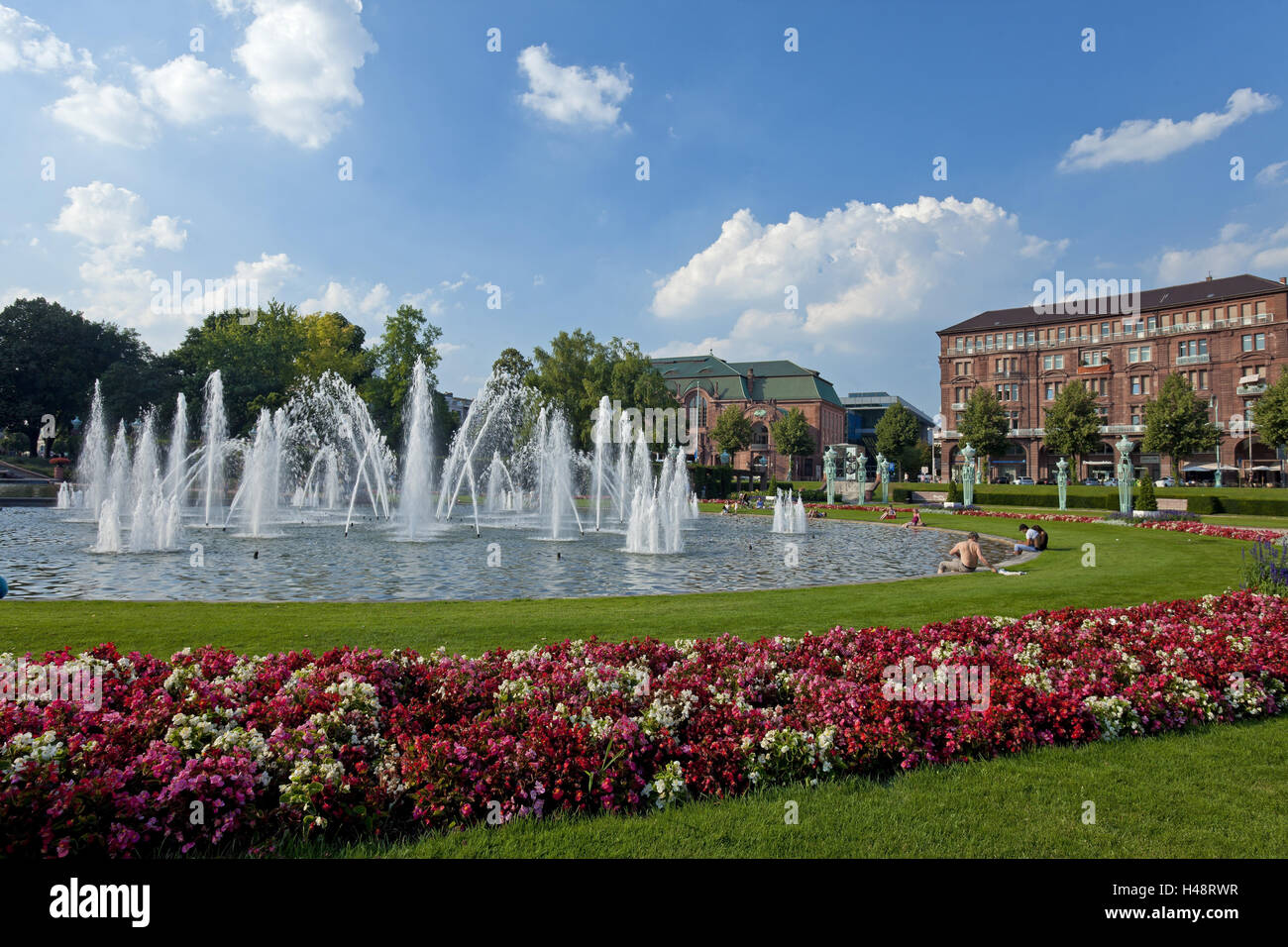 Germany, the Rhine, Baden-Wurttemberg, Mannheim, city centre, water ...