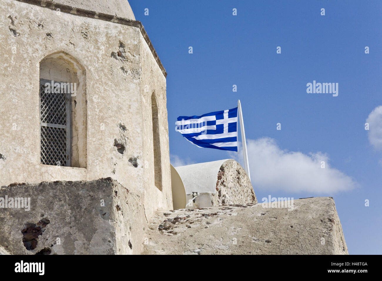 The building with flags of greece hi-res stock photography and images ...