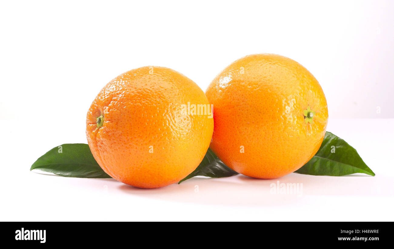 Two juicy oranges hi-res stock photography and images - Alamy