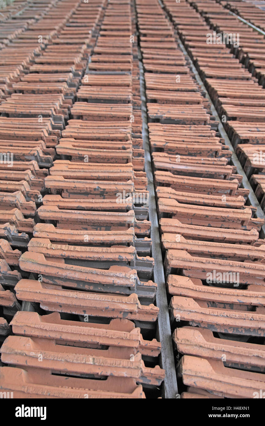 Roof end tile hi-res stock photography and images - Alamy
