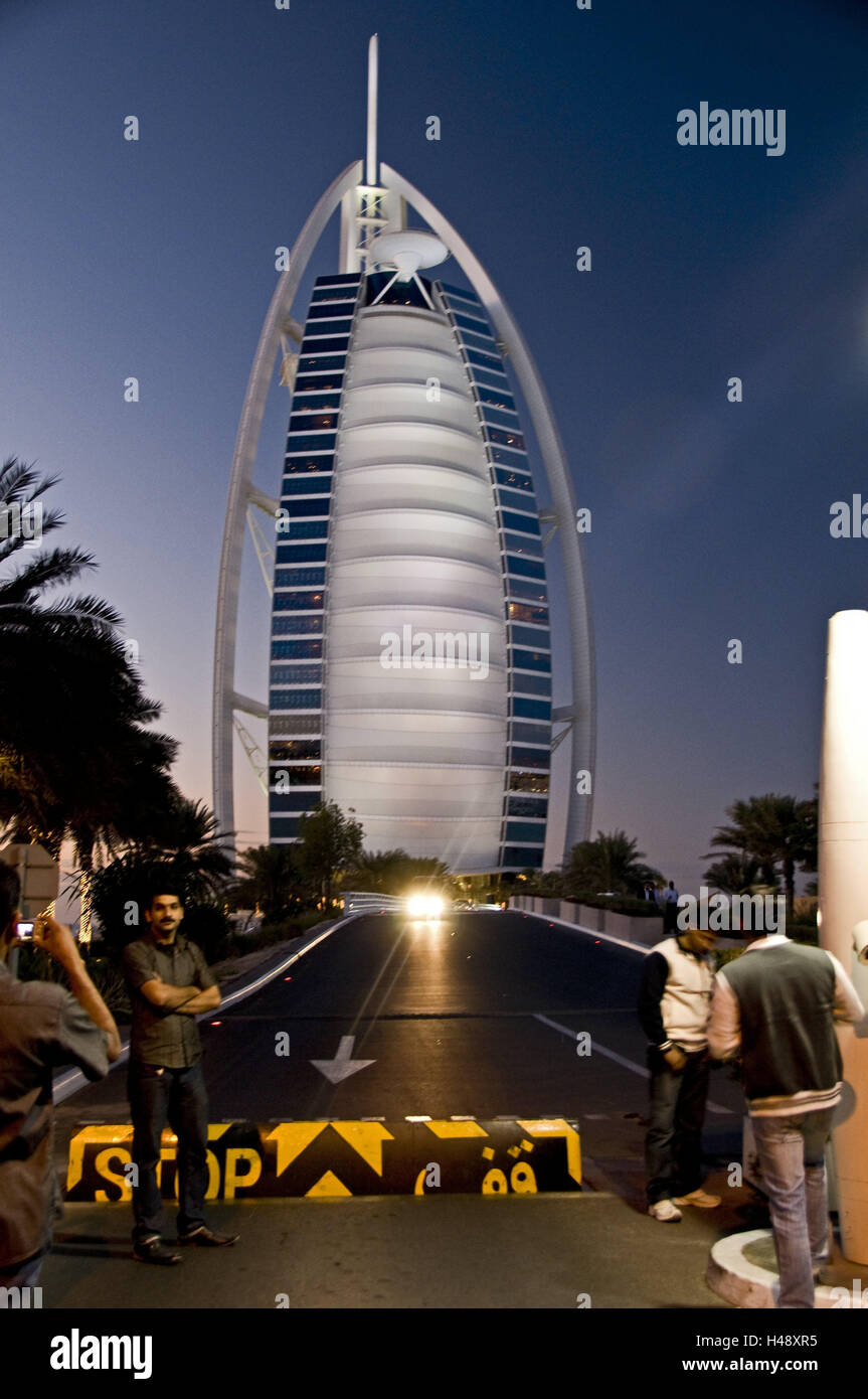 VAE, Dubai, hotel, driveway, metropolis Stock Photo - Alamy