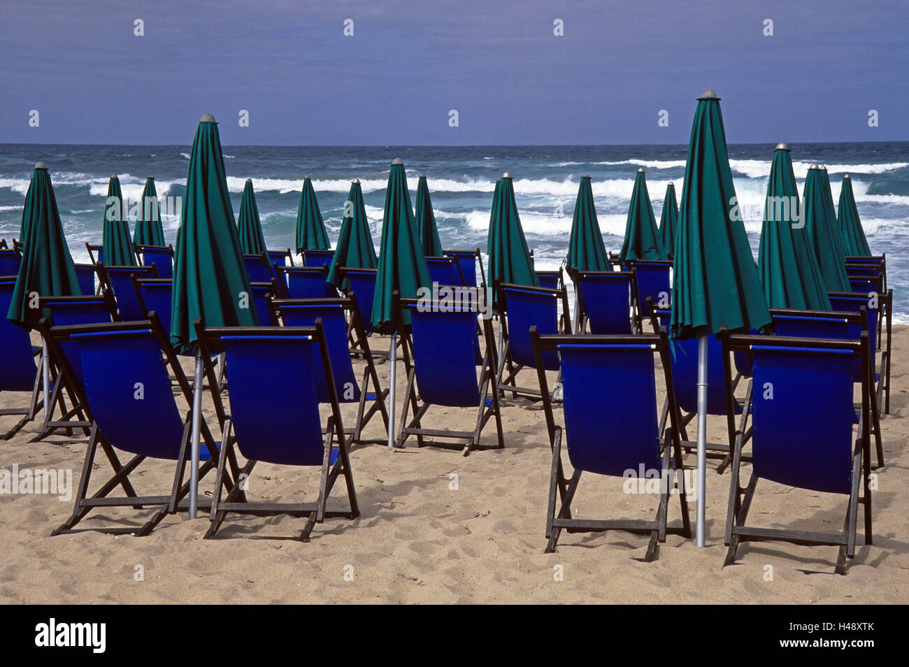 Sandy beach, deck chairs, view, sea, chairs, display screens, beach ...
