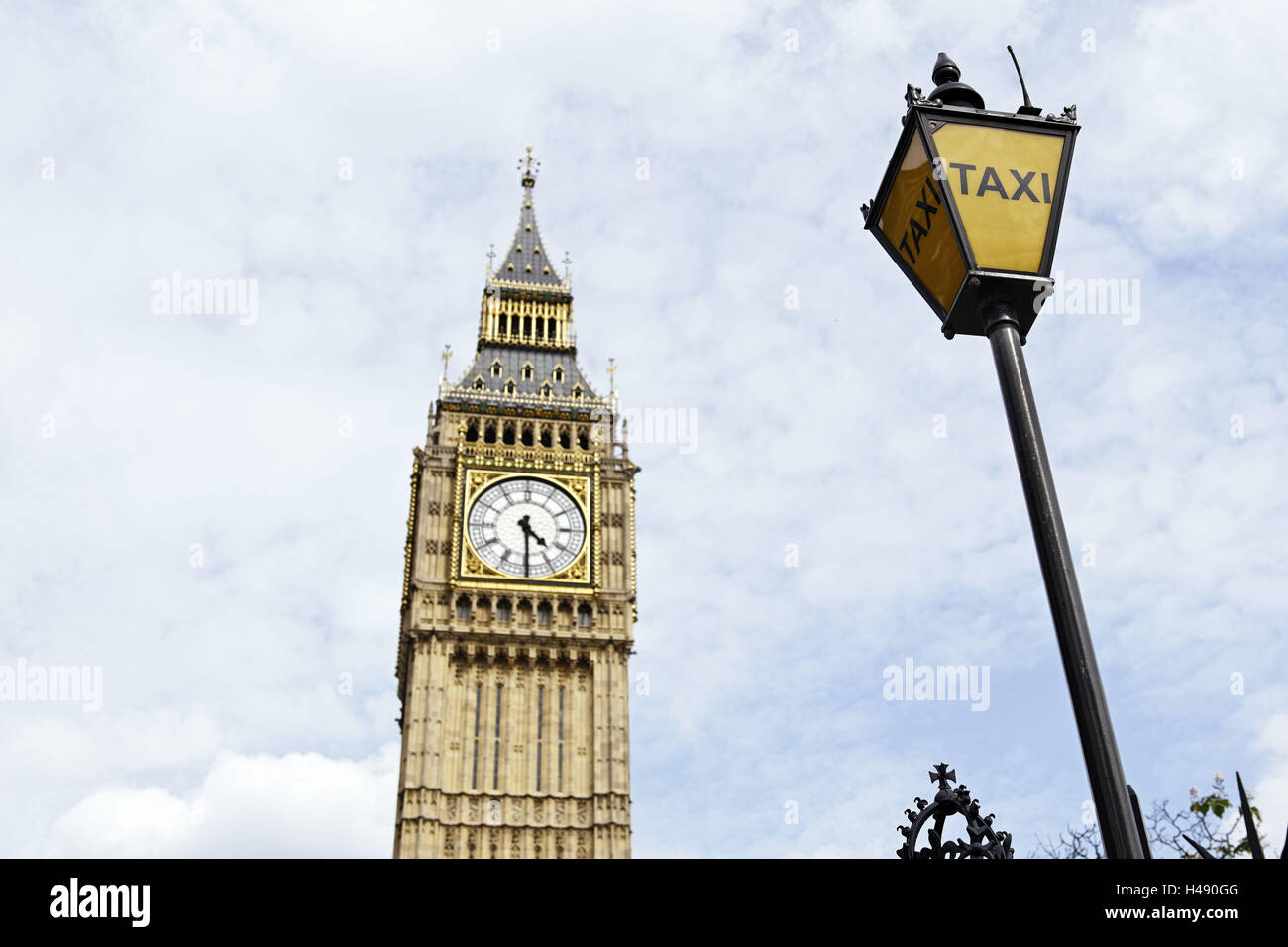 Big Ben, clock tower of the Palace of Westminster, Houses of Parliament ...