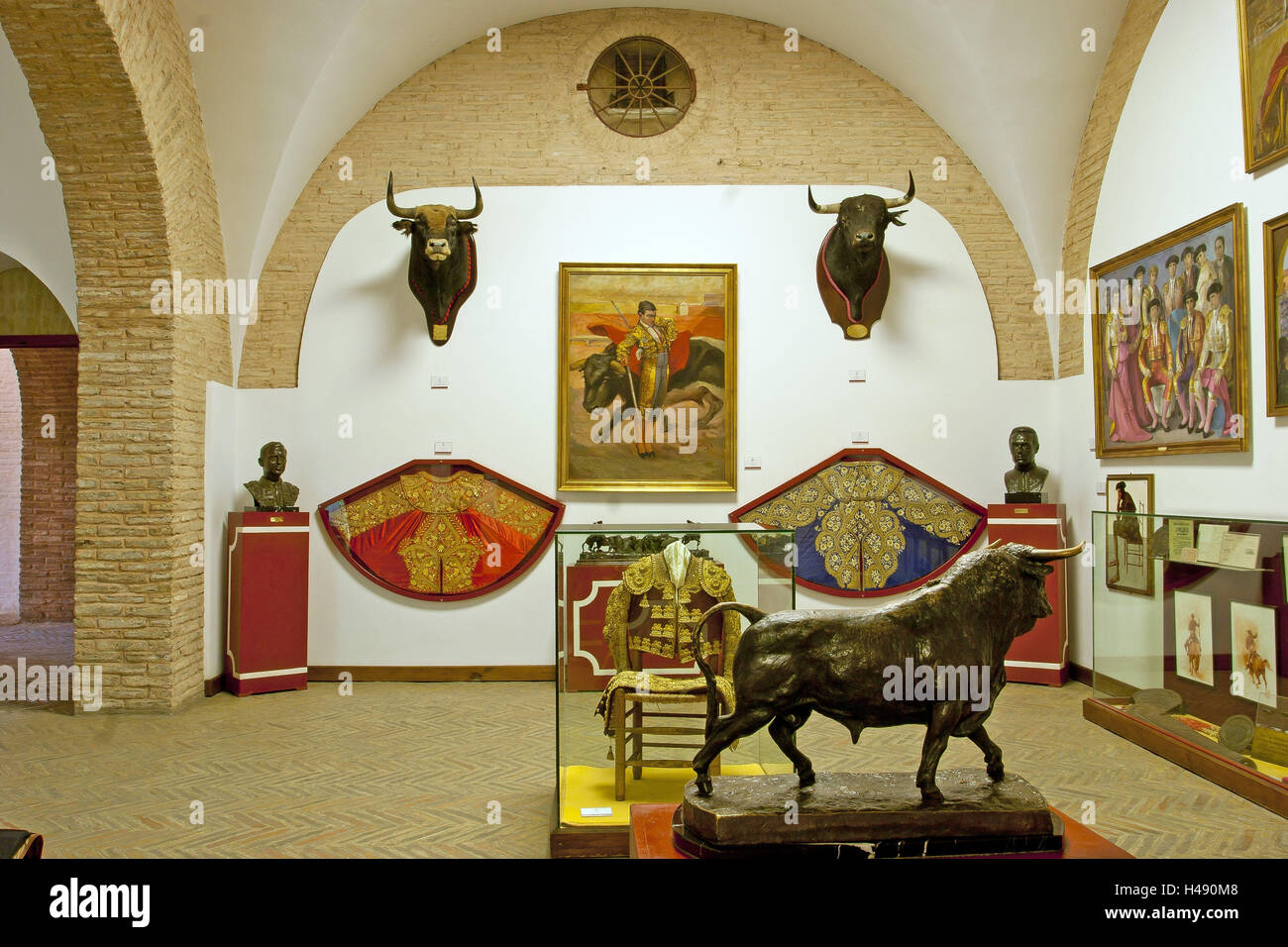 Bullfight seville spain hi-res stock photography and images - Alamy
