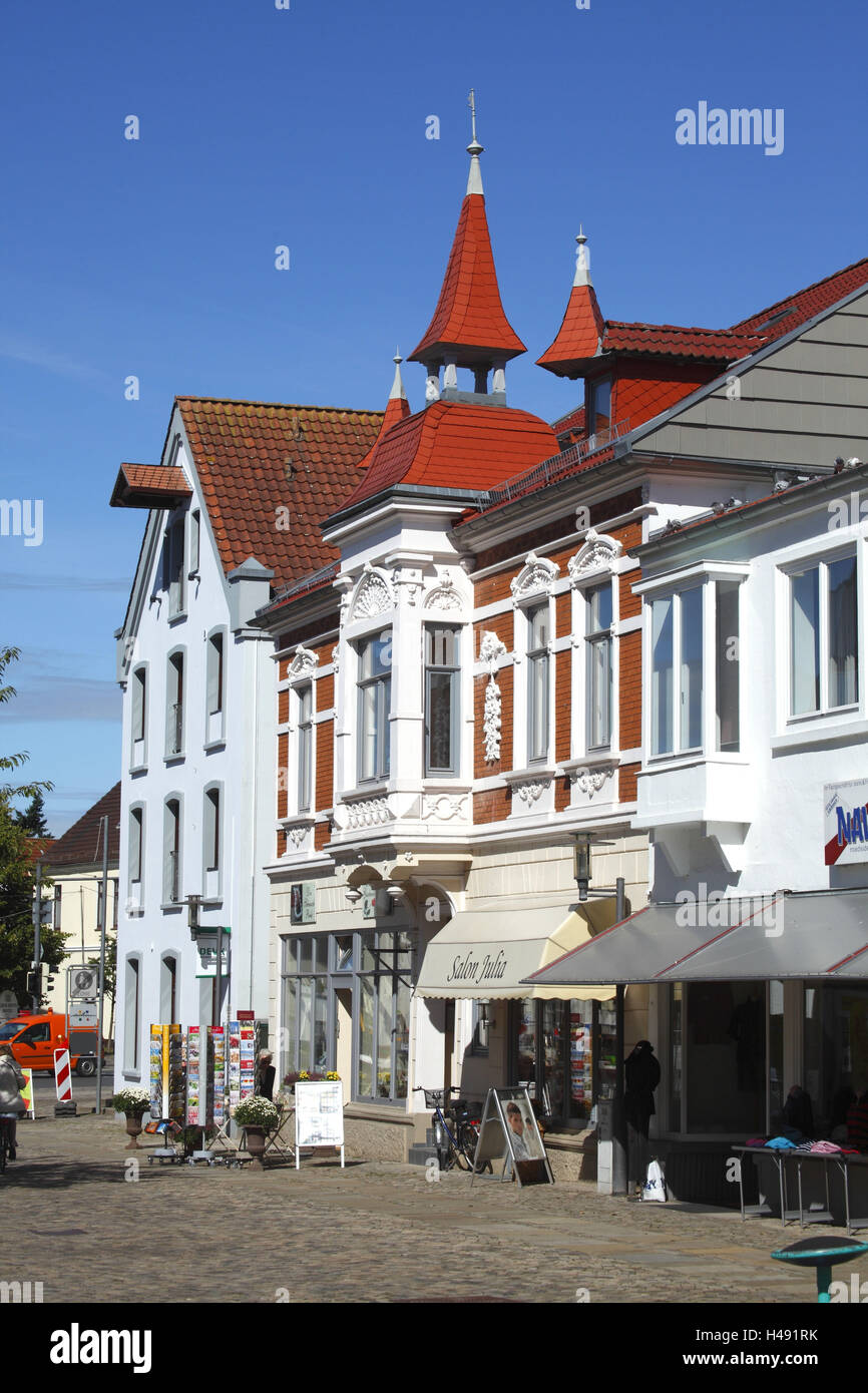 Germany, Lower Saxony, Achim, pedestrian area Obernstrasse Stock Photo ...