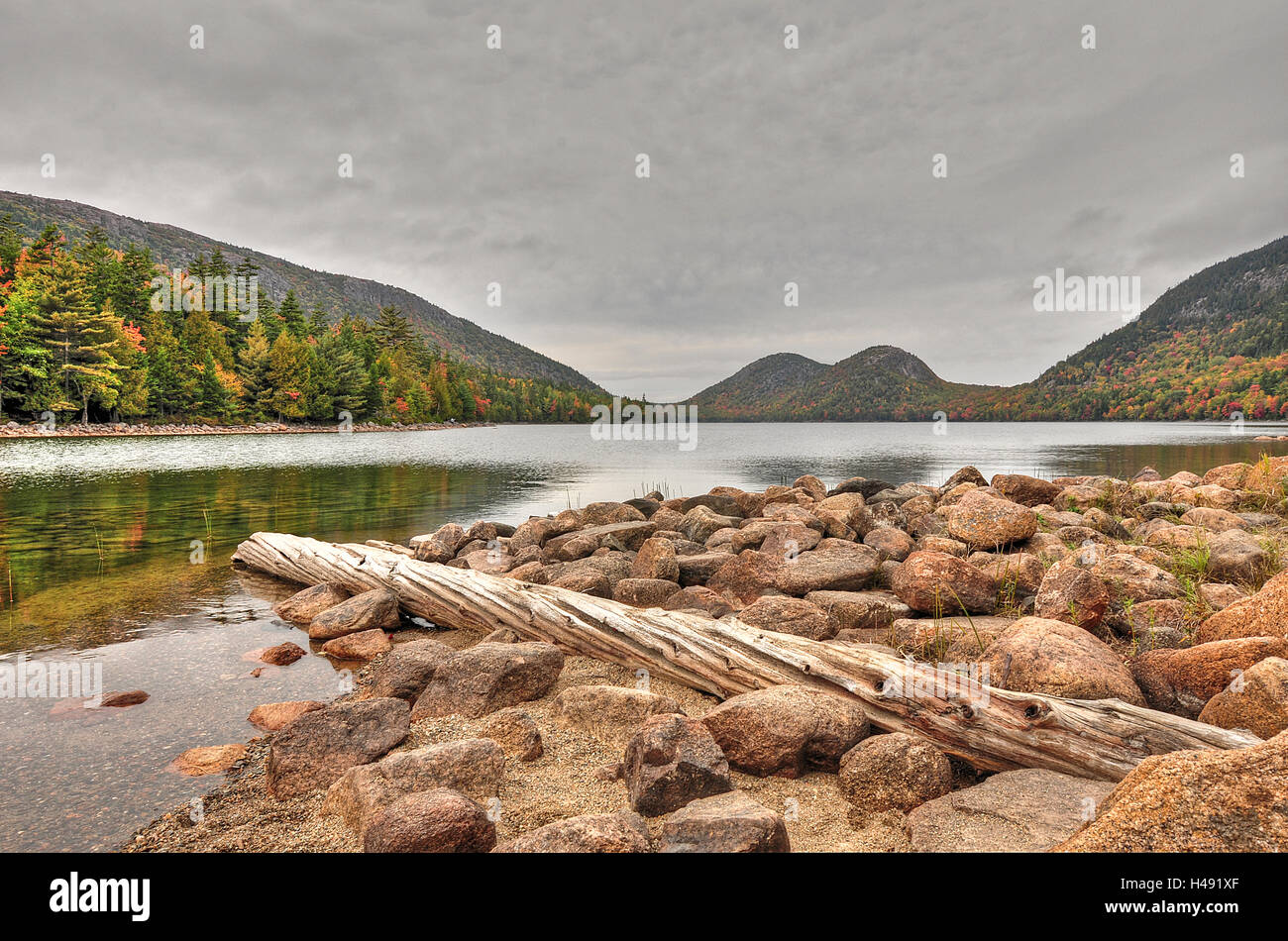 Jordan Pond and mountains in Acadia National Park on a rainy day Stock ...