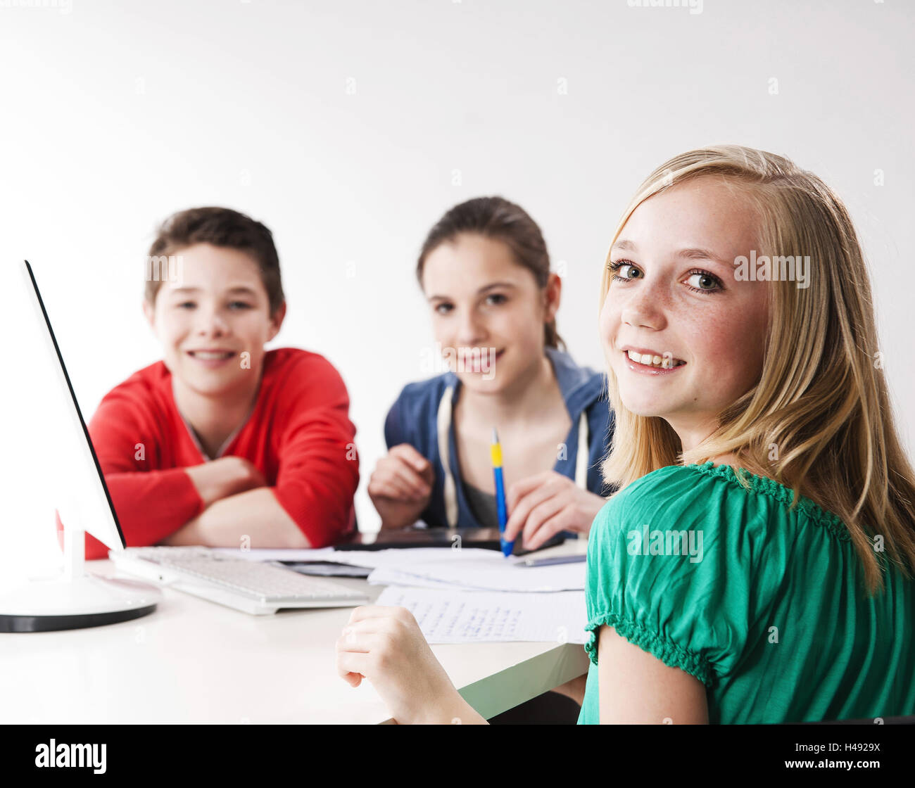 Teenage girl, boy, learning together Stock Photo - Alamy