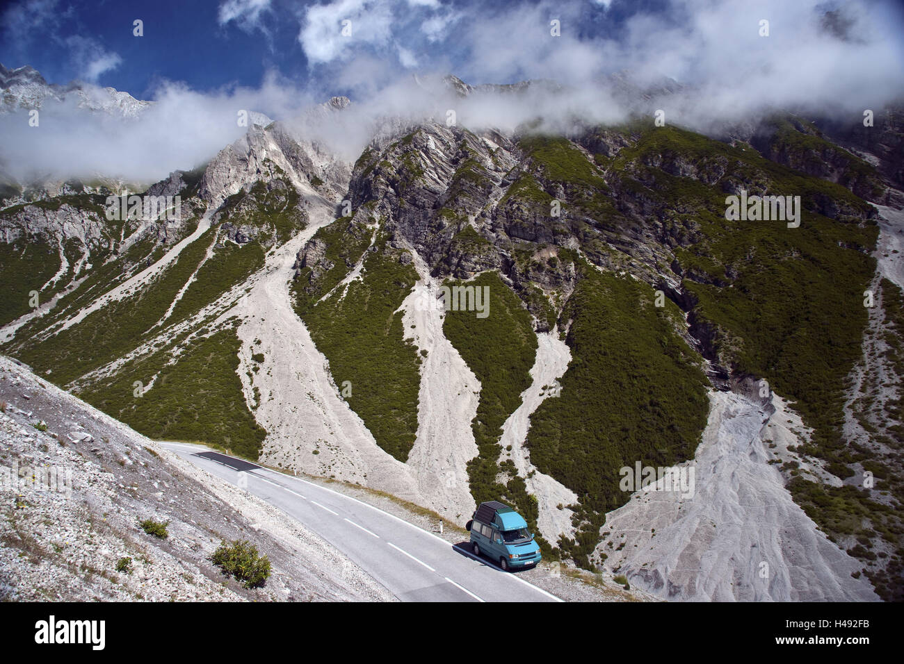 Austria, Lechtal Alps, Hahntennjoch, camper, route, street, car ...