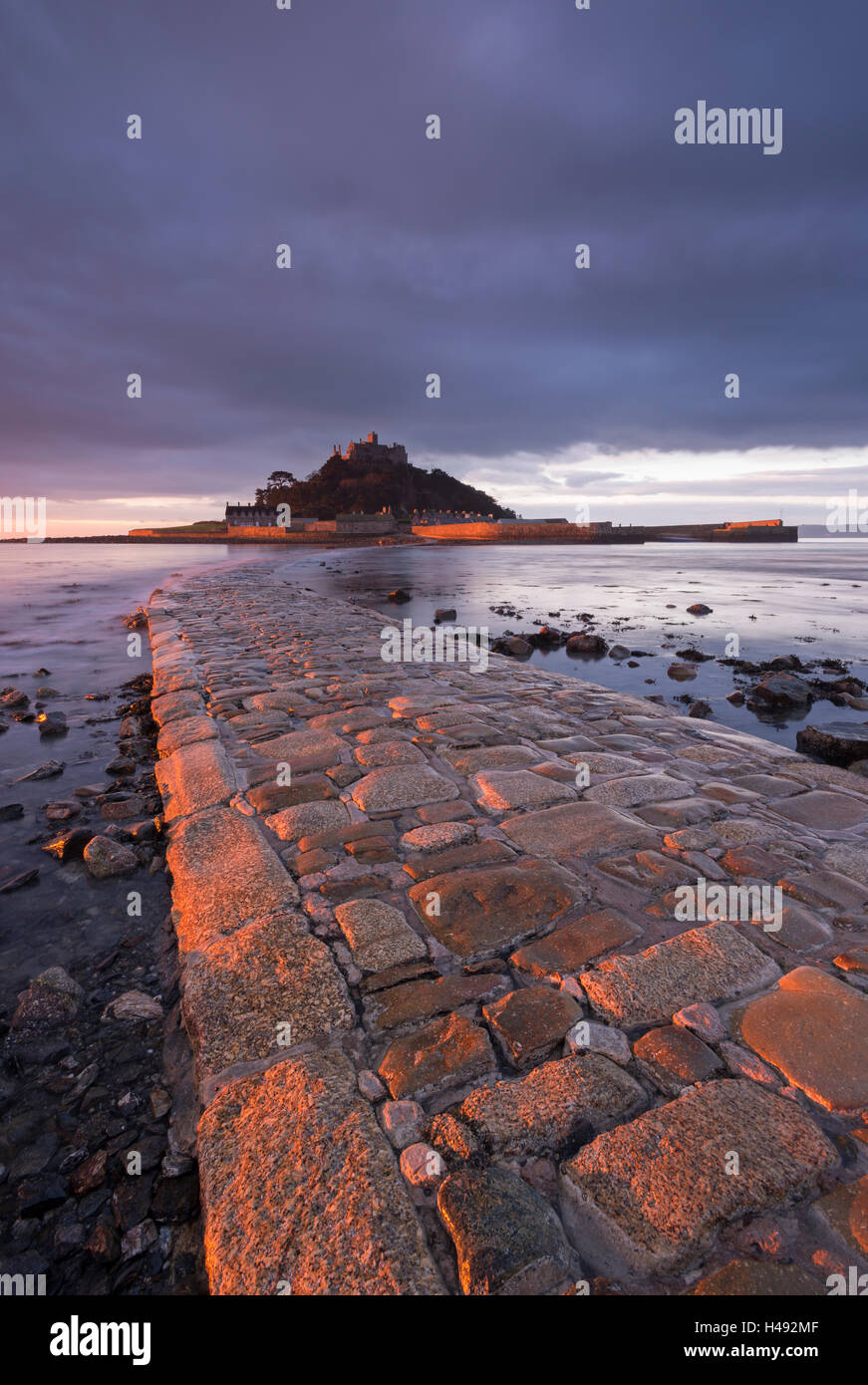 Stone causeway hi-res stock photography and images - Alamy