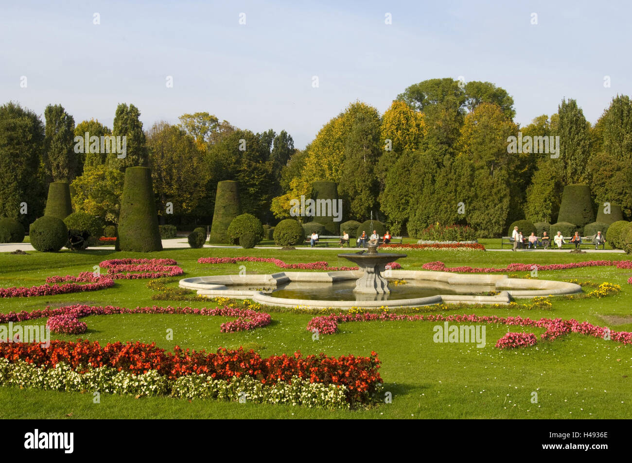 Hietzing hi-res stock photography and images - Alamy