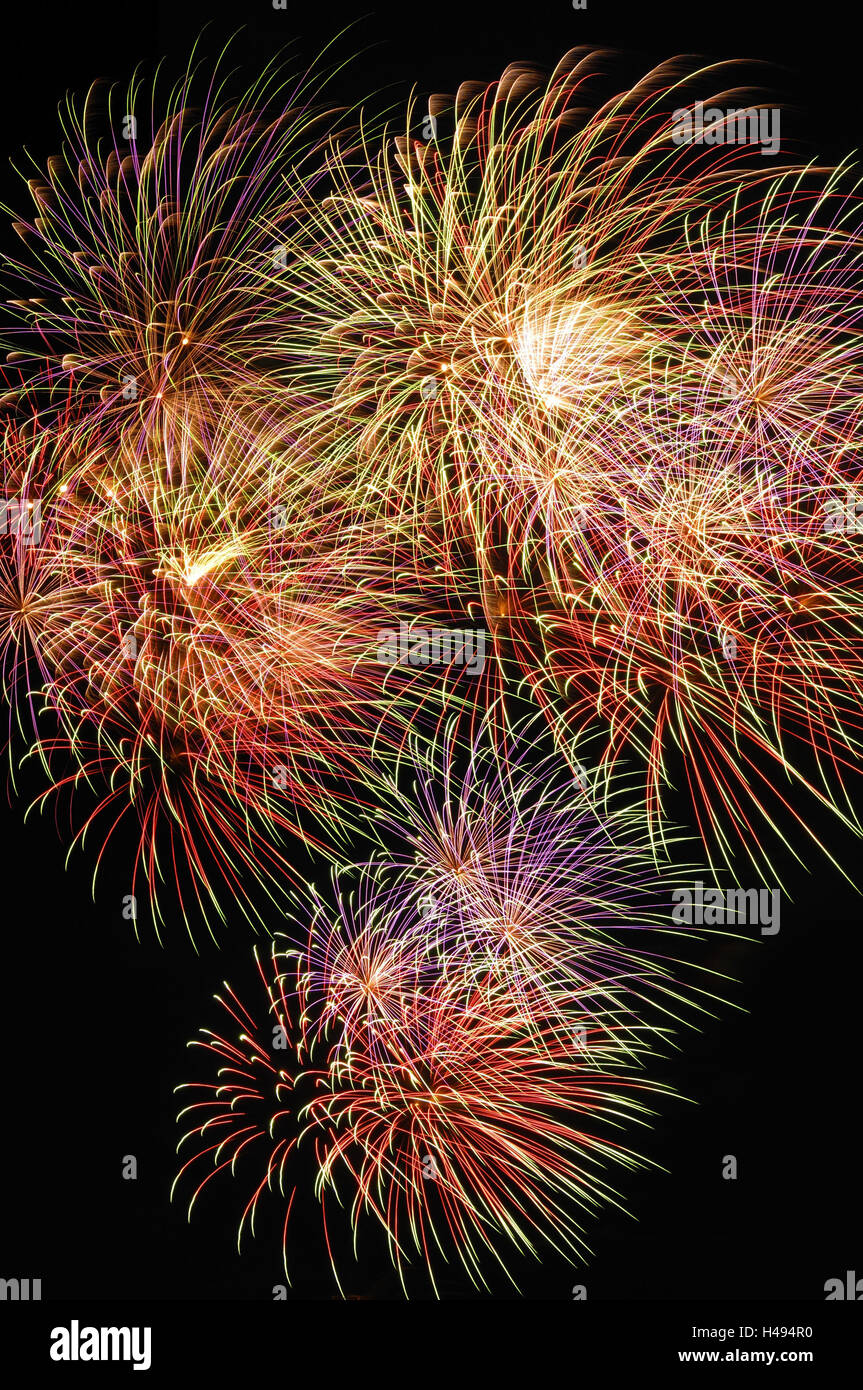 Fireworks celebration hi-res stock photography and images - Alamy