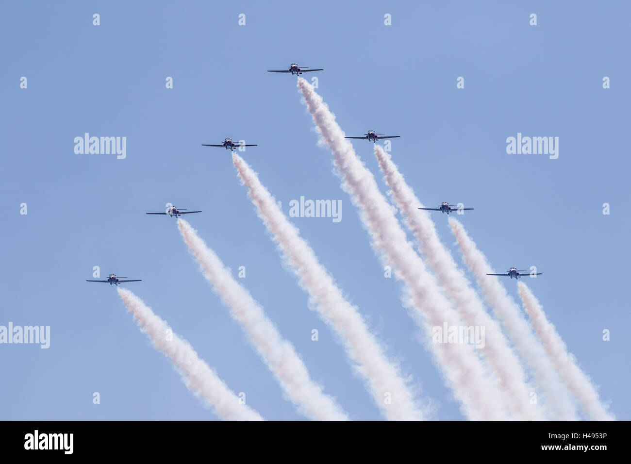 Canadian Forces Snowbirds Flying in a Seven-Plane Vic Formation Stock ...