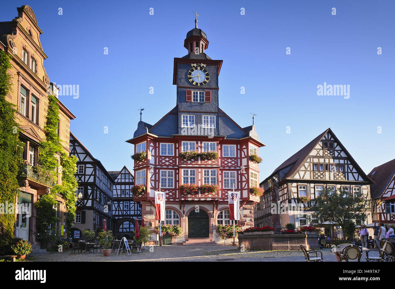 Home heppen hi-res stock photography and images - Alamy