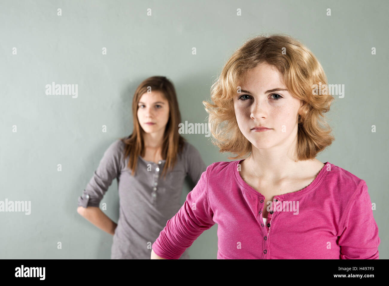 Long dispute hi-res stock photography and images - Alamy