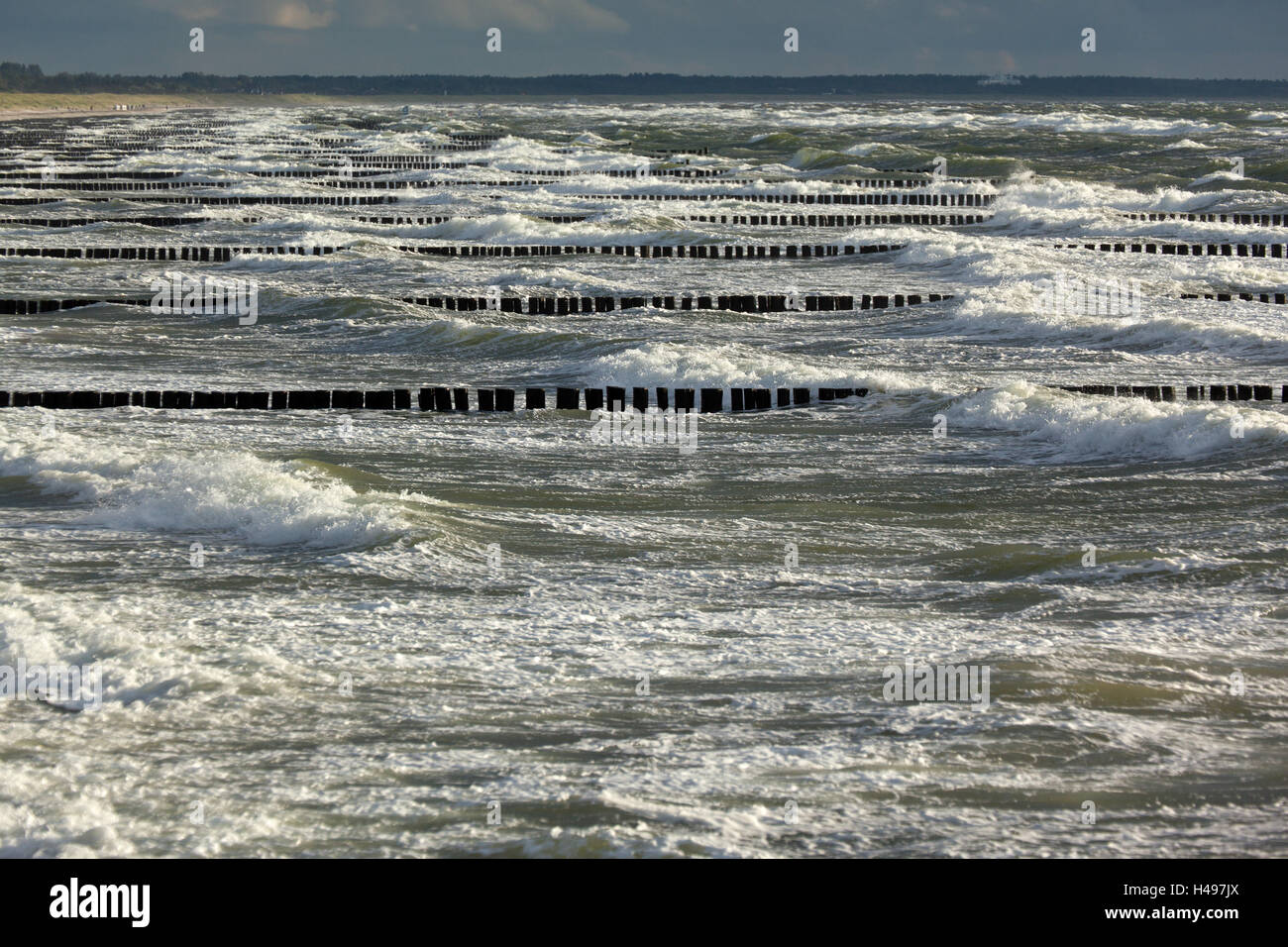 Baltic bath Wustrow, beach, waves, attack Stock Photo - Alamy
