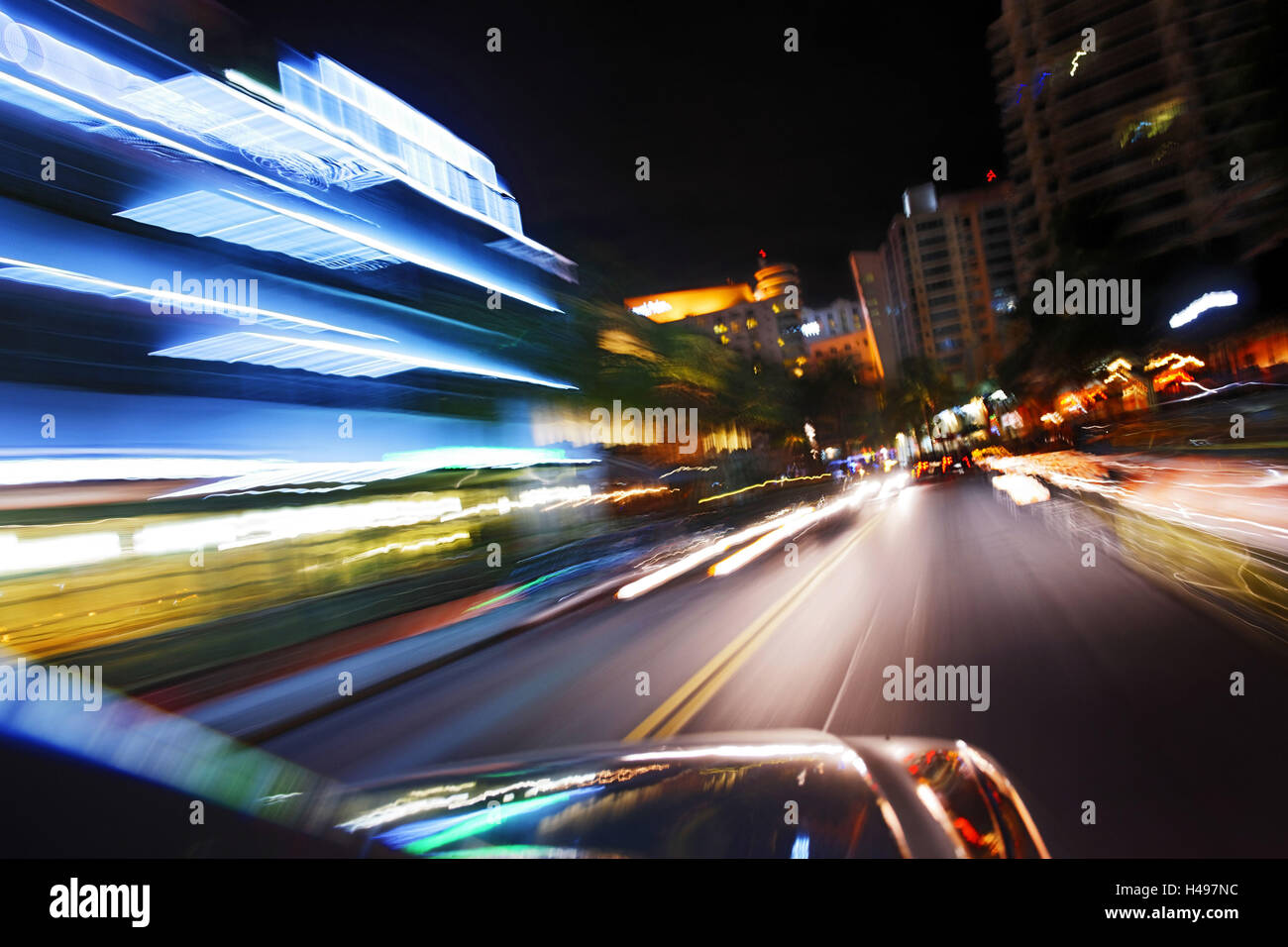 Dynamic beach hi-res stock photography and images - Alamy