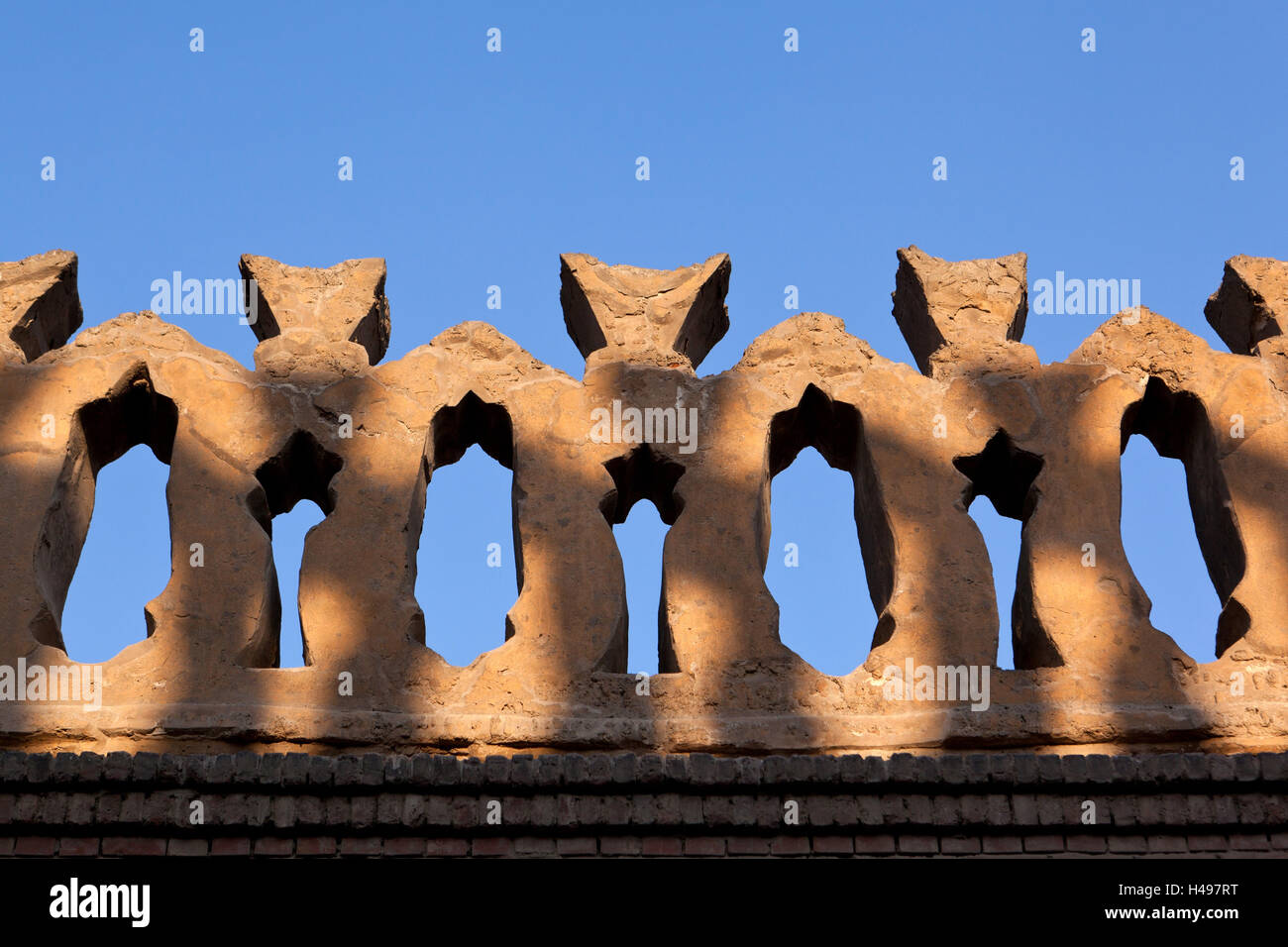Egypt, Cairo, Ibn Tulun mosque, roof railing Stock Photo - Alamy