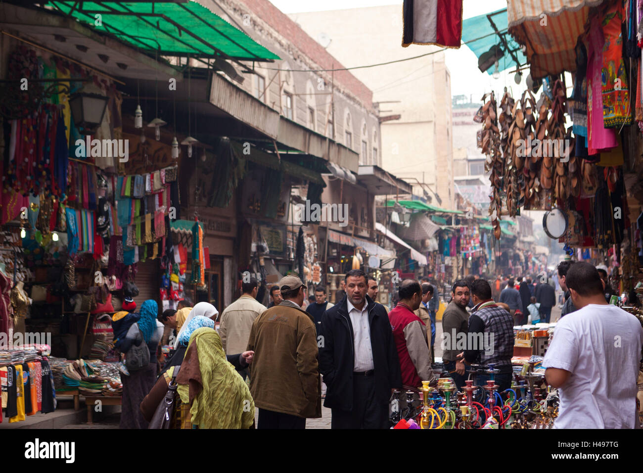 Egypt, Cairo, Islamic old town, street scene, market Stock Photo - Alamy