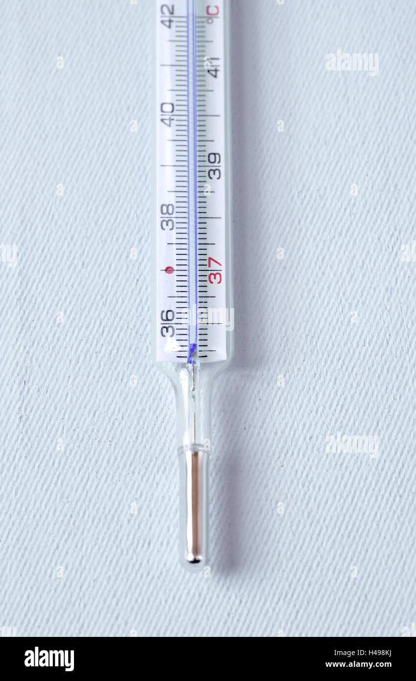 Clinical thermometer, close up Stock Photo - Alamy