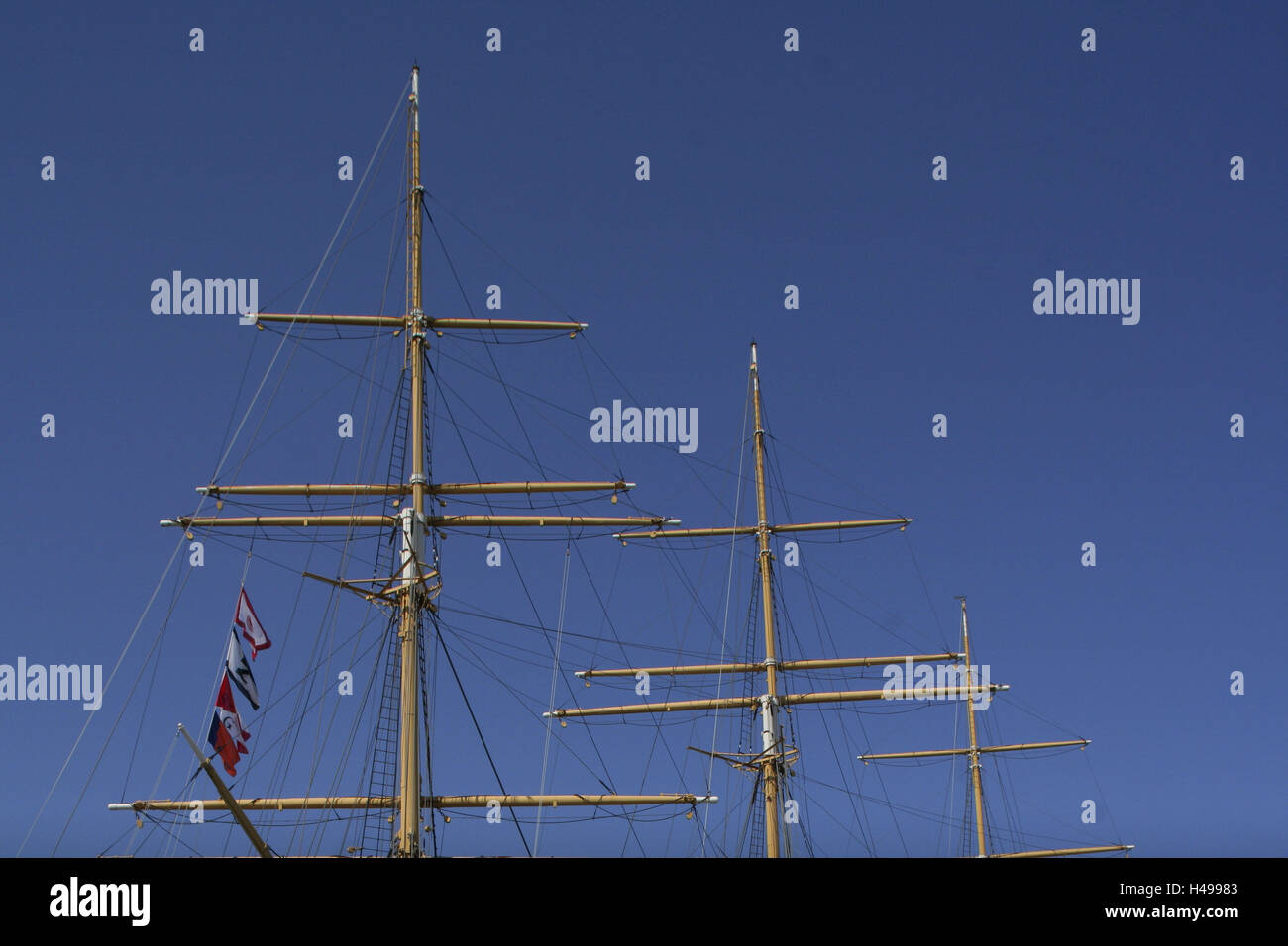 Sailing ship, masts Stock Photo - Alamy