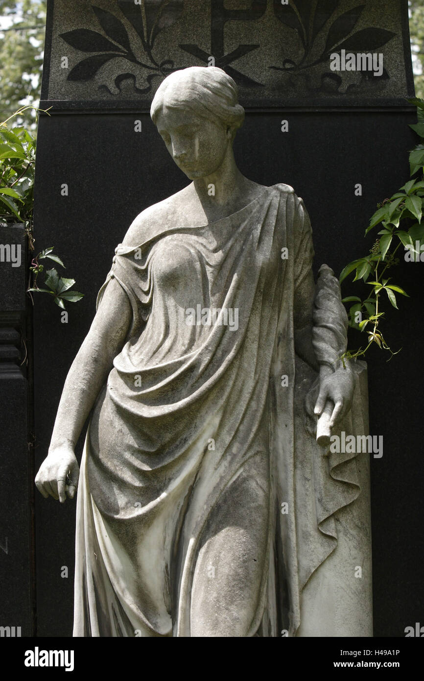 grave yard, grave, statue, female Stock Photo - Alamy