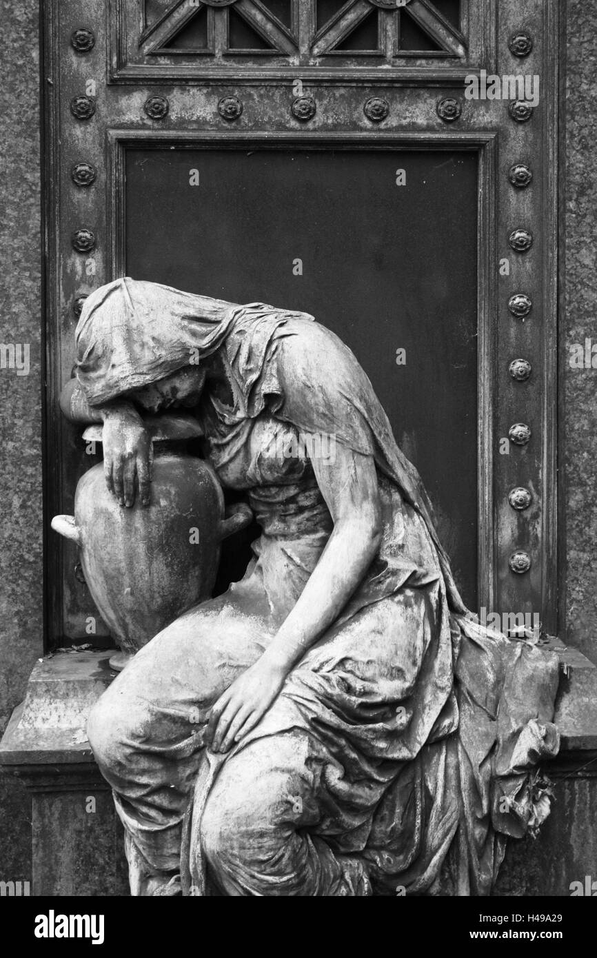grave yard, grave, statue, female, s/w Stock Photo - Alamy