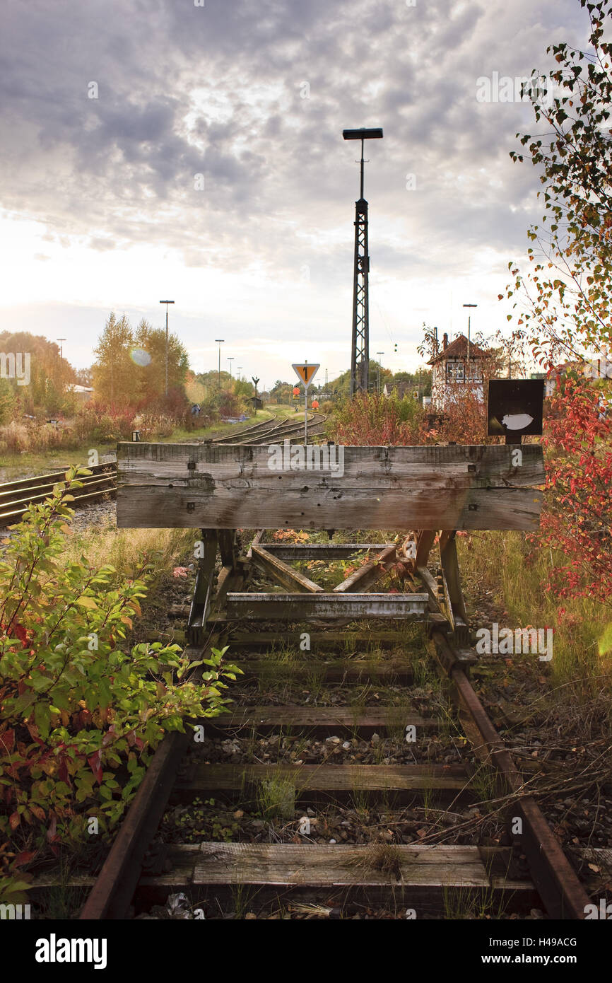 Germany, Lindau, freight depot, siding, buffer, shut down, evening ...
