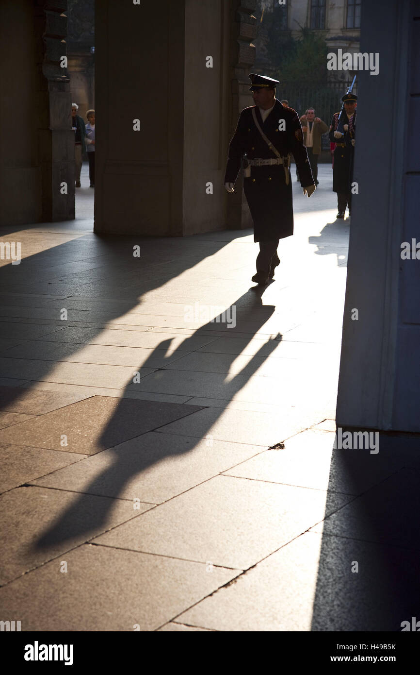 Shade castle hi-res stock photography and images - Alamy