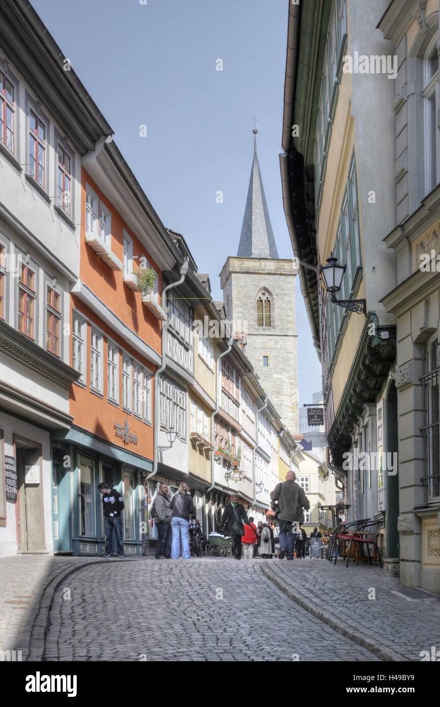 Cityscape street houses hi-res stock photography and images - Alamy