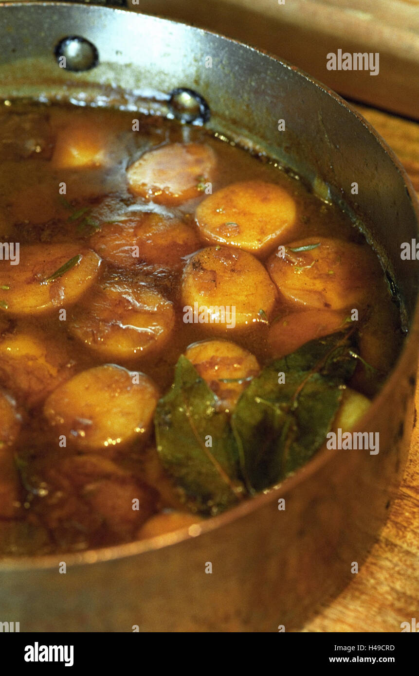 Food, pot, potatoes, preparation, cooking Stock Photo - Alamy