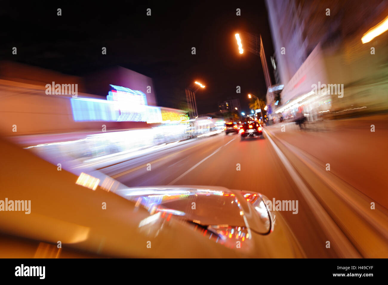 Dynamic beach hi-res stock photography and images - Alamy