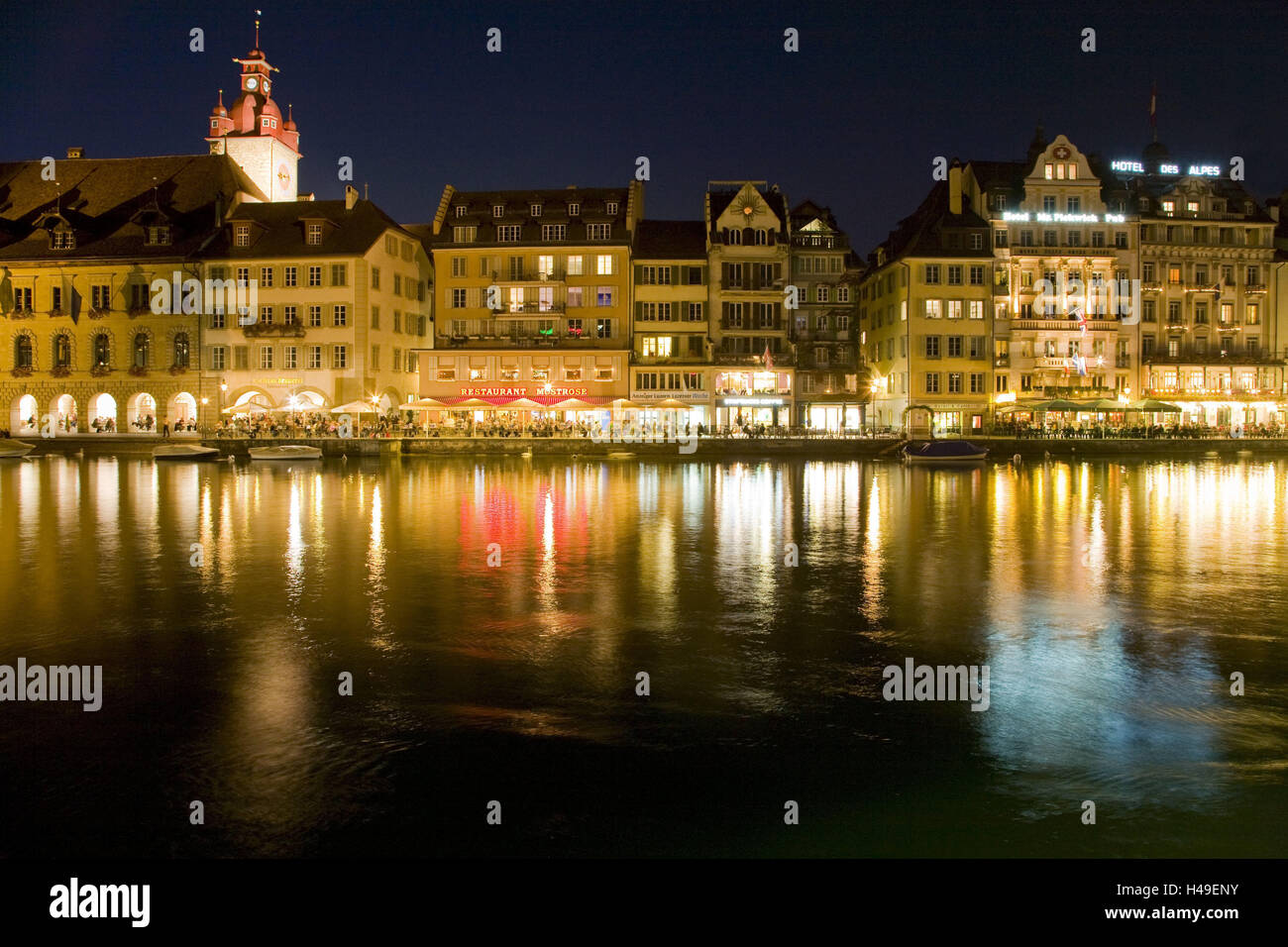Switzerland, Lucerne, town view, river shoemaker, old city hall, bank ...