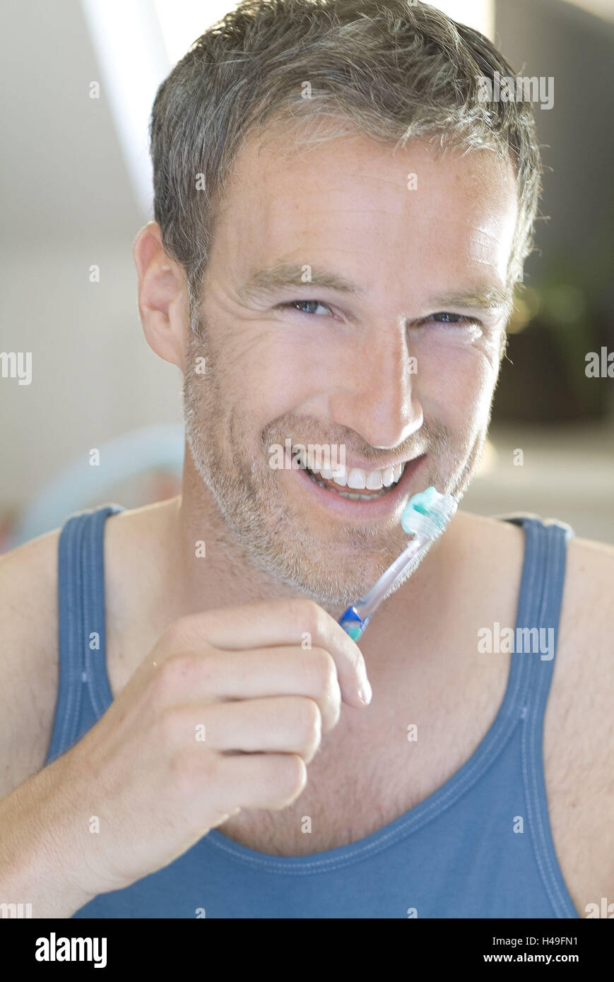 Man, three-day beard, happy, cog cleaning, portrait, person, man's ...
