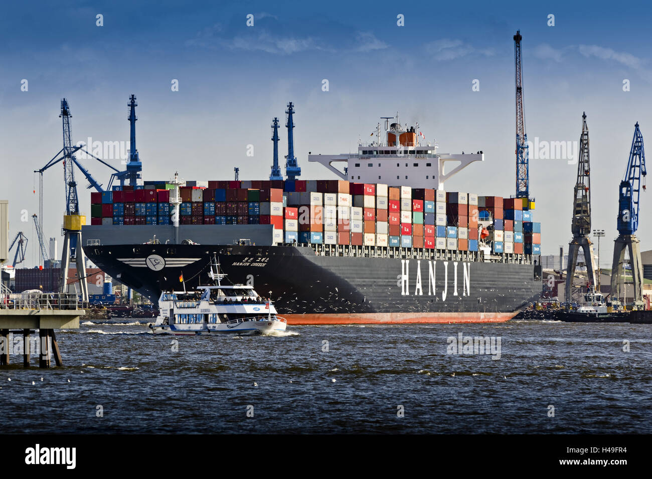 Hamburg river elbe hi-res stock photography and images - Alamy