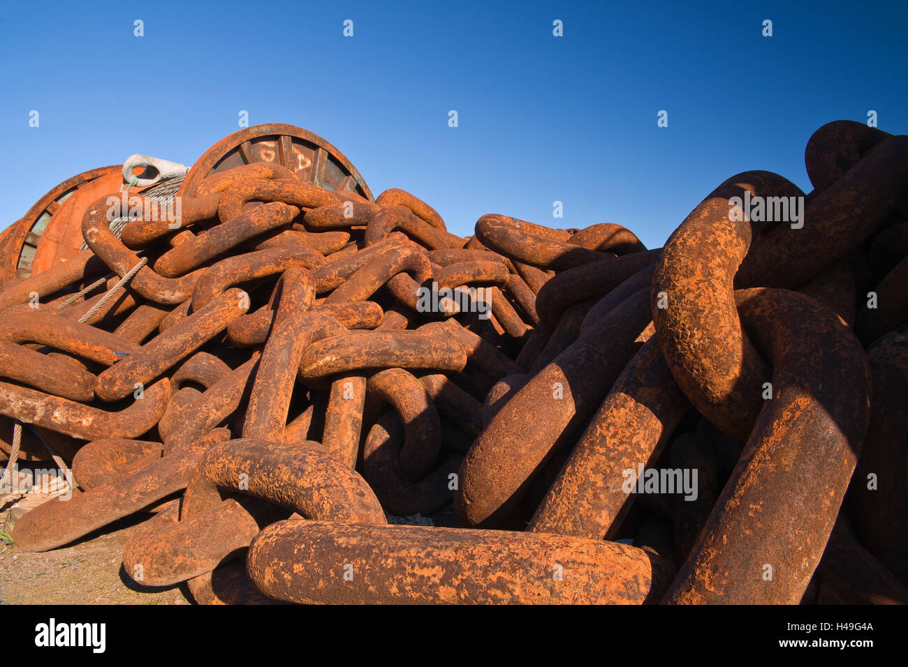 Anchor cables hi-res stock photography and images - Alamy