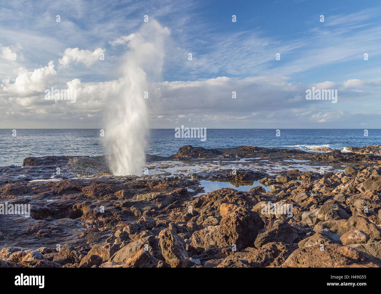Kauai spouting horn hi-res stock photography and images - Alamy
