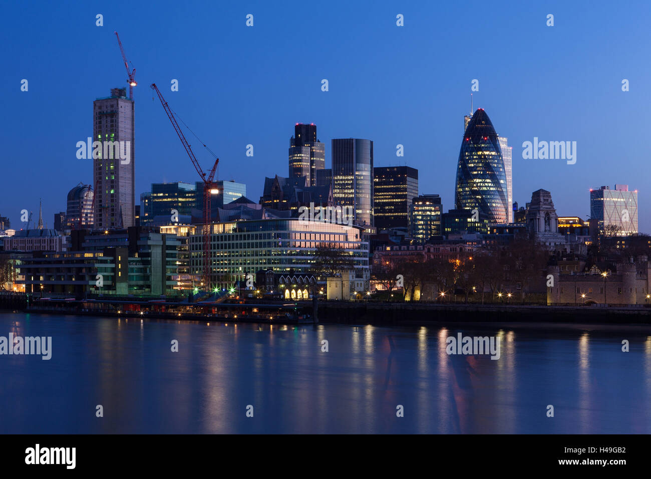 Great Britain, London, skyline, dusk Stock Photo - Alamy