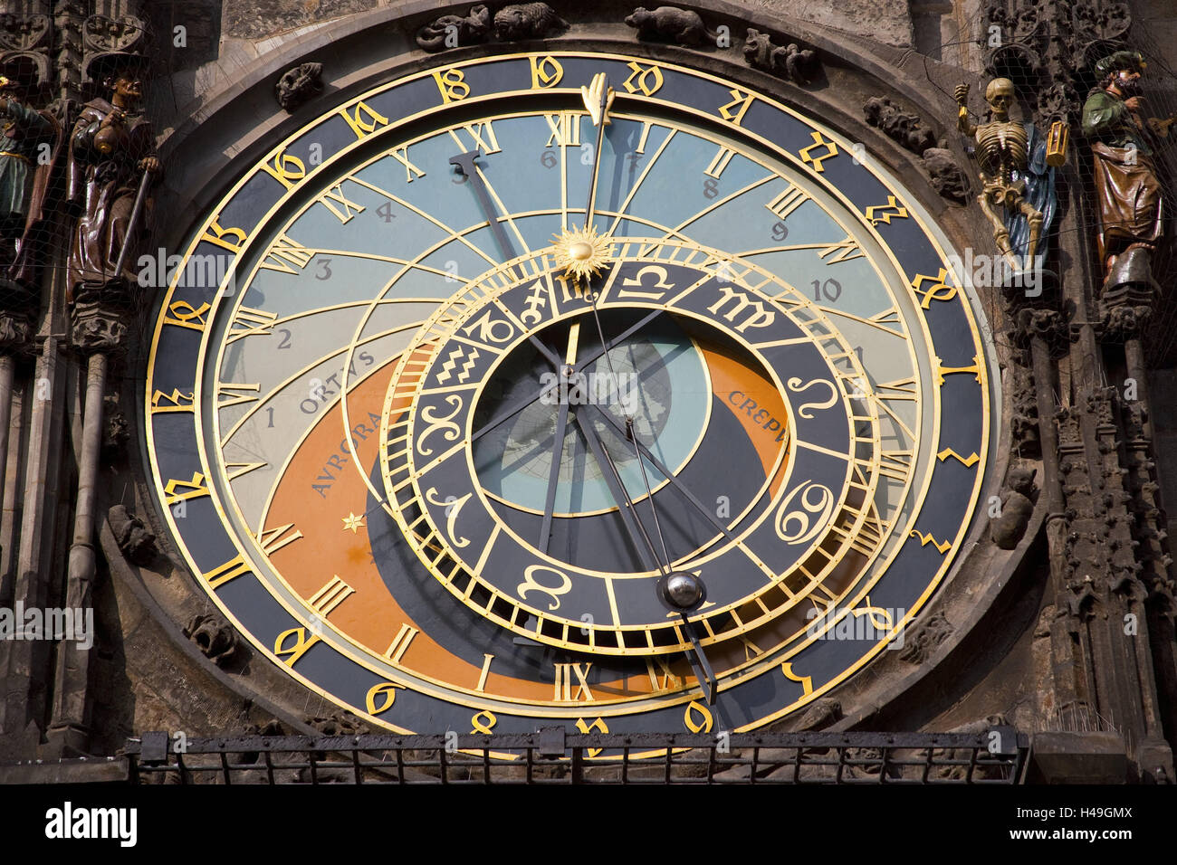 Old town prague clock hi-res stock photography and images - Alamy