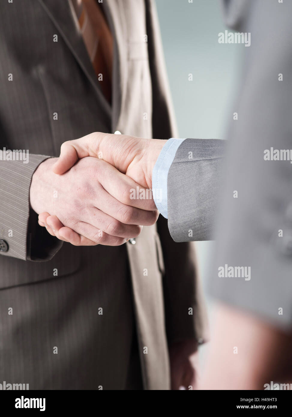 Two men give hi-res stock photography and images - Alamy