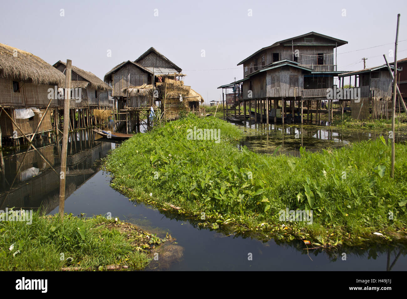 Myanmar, Shan state, region Inle lake, Samkar region, swimming gardens ...