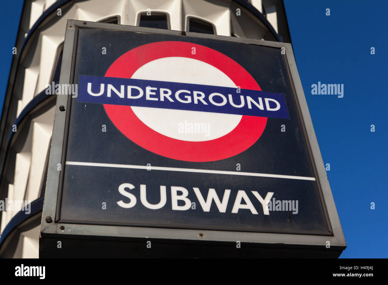 Underground subway sign hi-res stock photography and images - Alamy