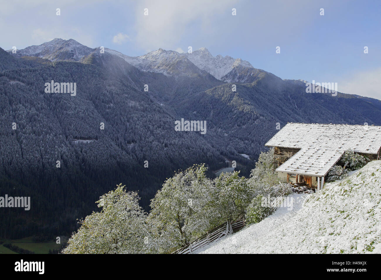 South Tyrolean farm, winter burglary, mountains, Italy, scenery, region ...