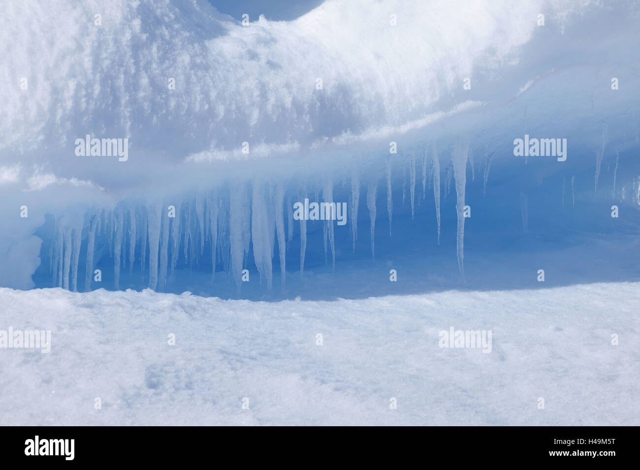 Summer arctic sea ice melting hi-res stock photography and images - Alamy