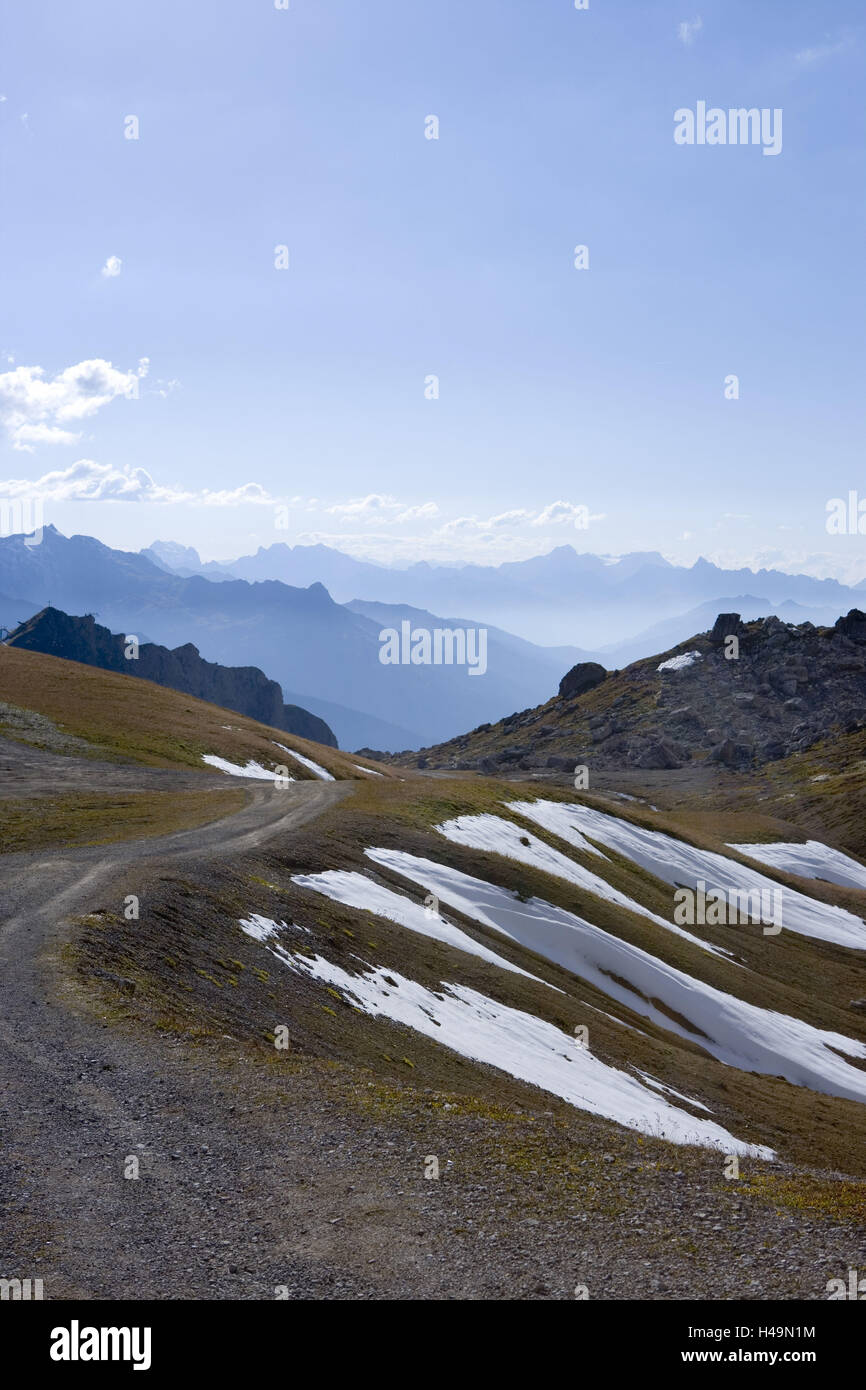 Austria, Tyrol, Lechtal Alps, mountain Arl, St. Anton, Valluga ...